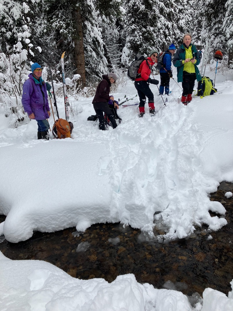 Trip report for Kananaskis Lookout from Hwy 40 before Dec.1